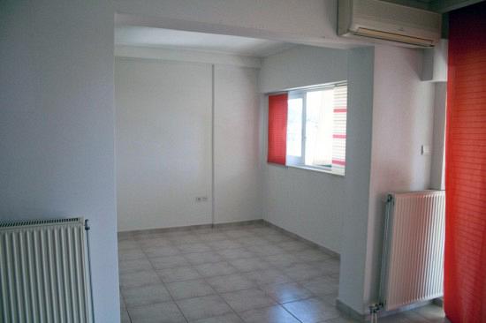 Πολλά σπίτια. Ψάξε το σπίτι σου εδώ. | Rdeco